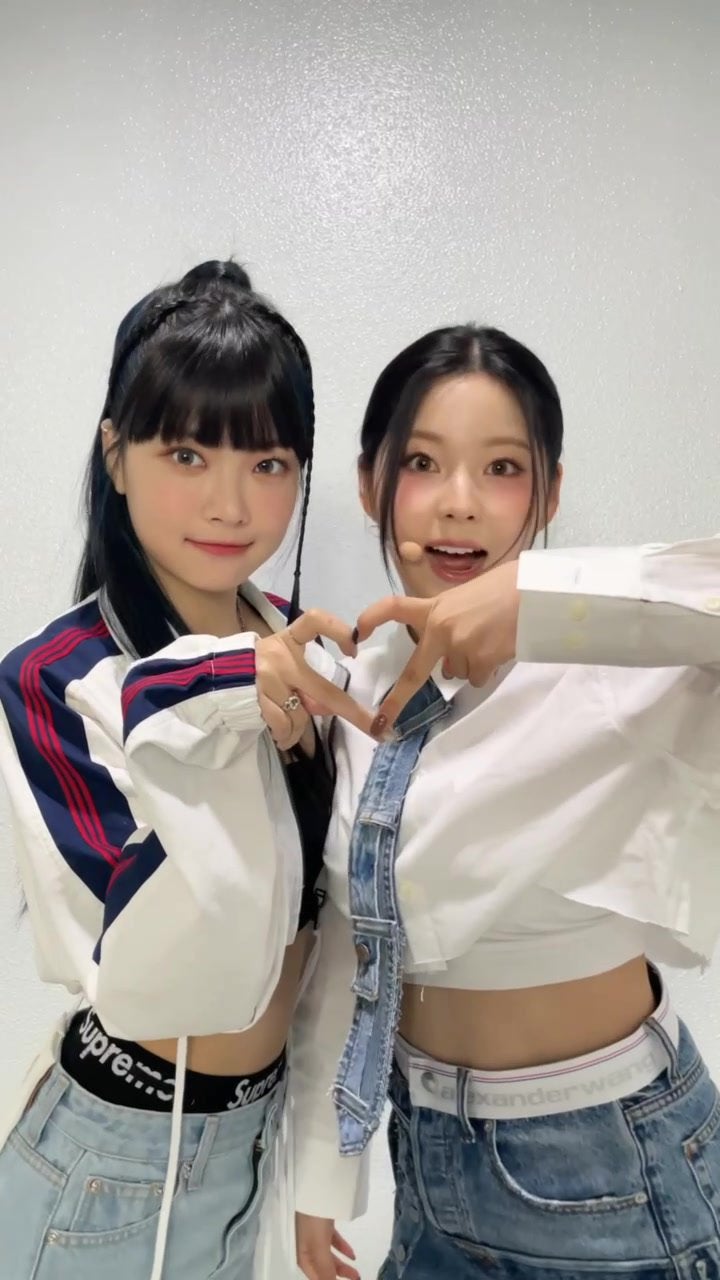 LE SSERAFIM Eunchae (with NMIXX Kyujin) - ANTIFRAGILE (Dance Challenge) - PTKOREA