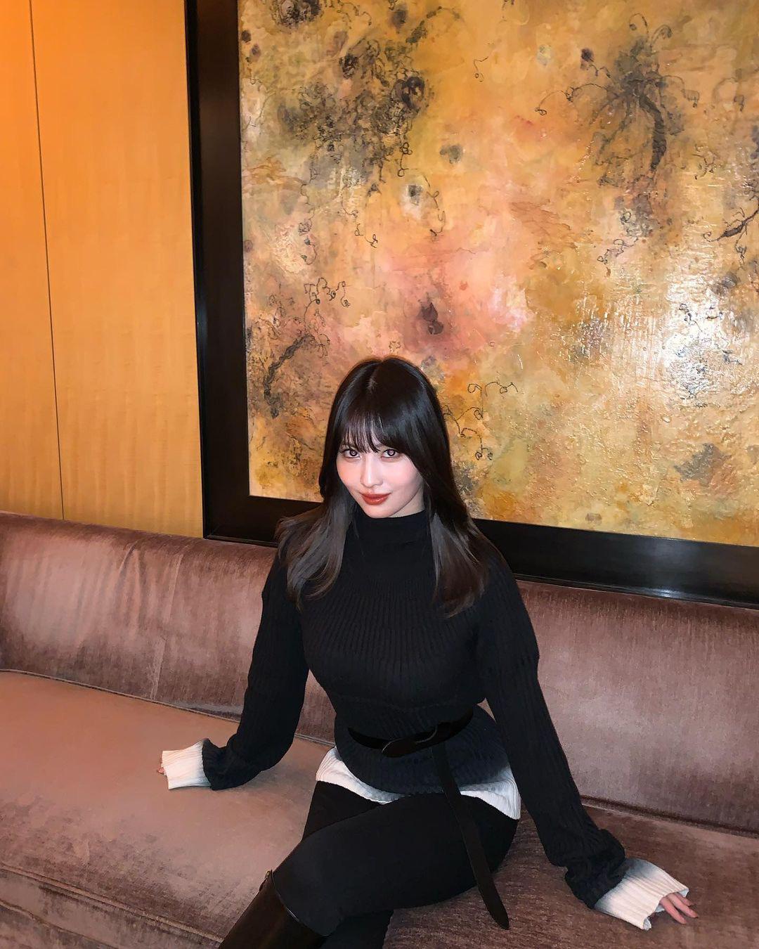 221025 Momo Instagram Update - Pretty Momo - PTKOREA