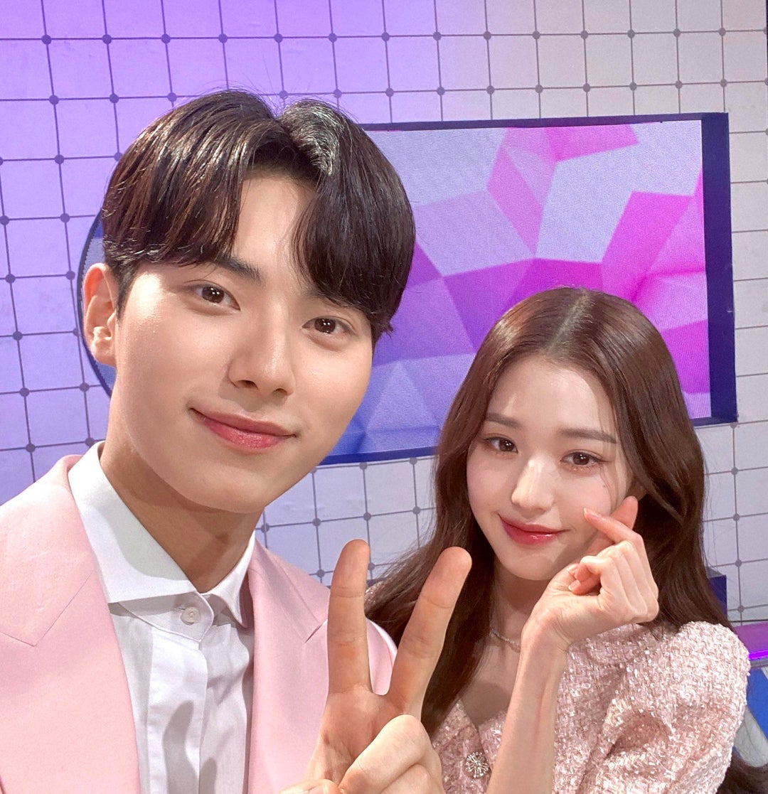 220930 KBS Music Bank Twitter Update with Wonyoung #2 - PTKOREA