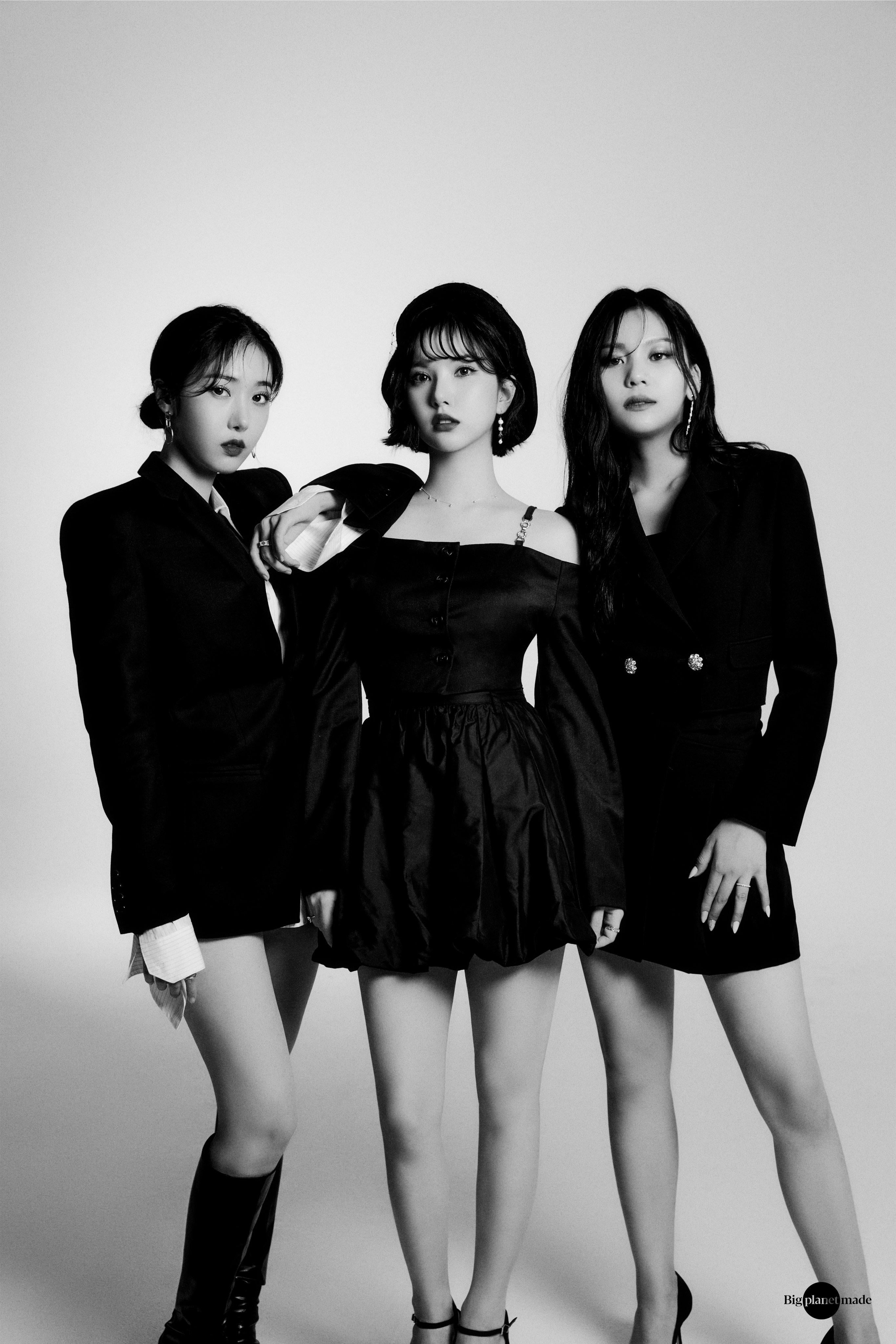 Happy 1st Anniversary To VIVIZ PTKOREA happy-1st-anniversary-to-viviz-ptkorea