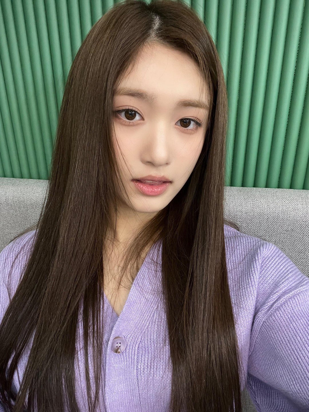 221026 IVE Official Japan Twitter Update with Leeseo - PTKOREA