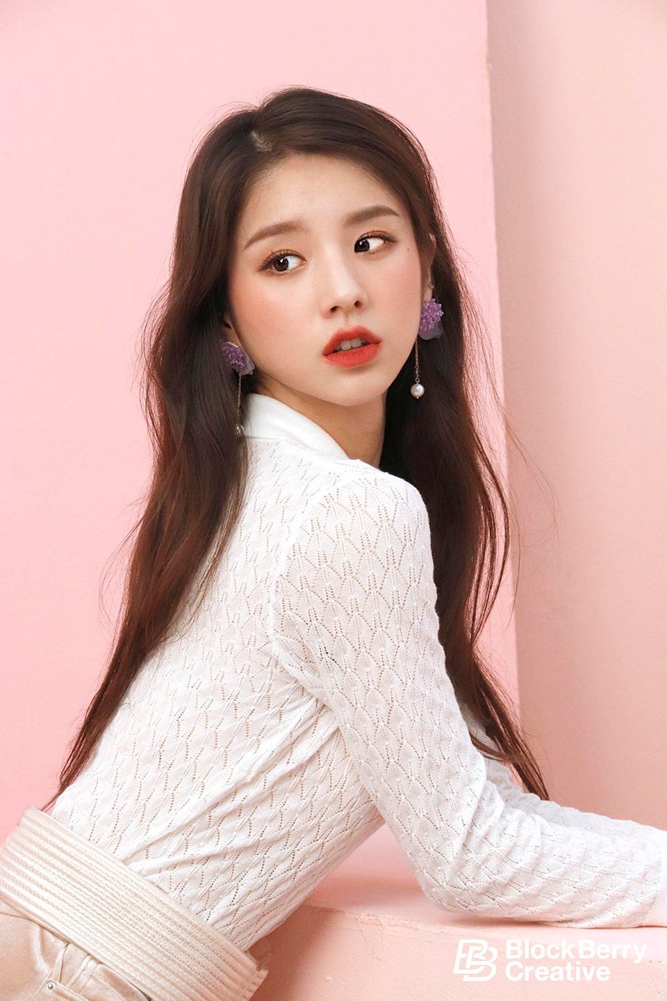 Happy Heejin Day! 🐰 - PTKOREA
