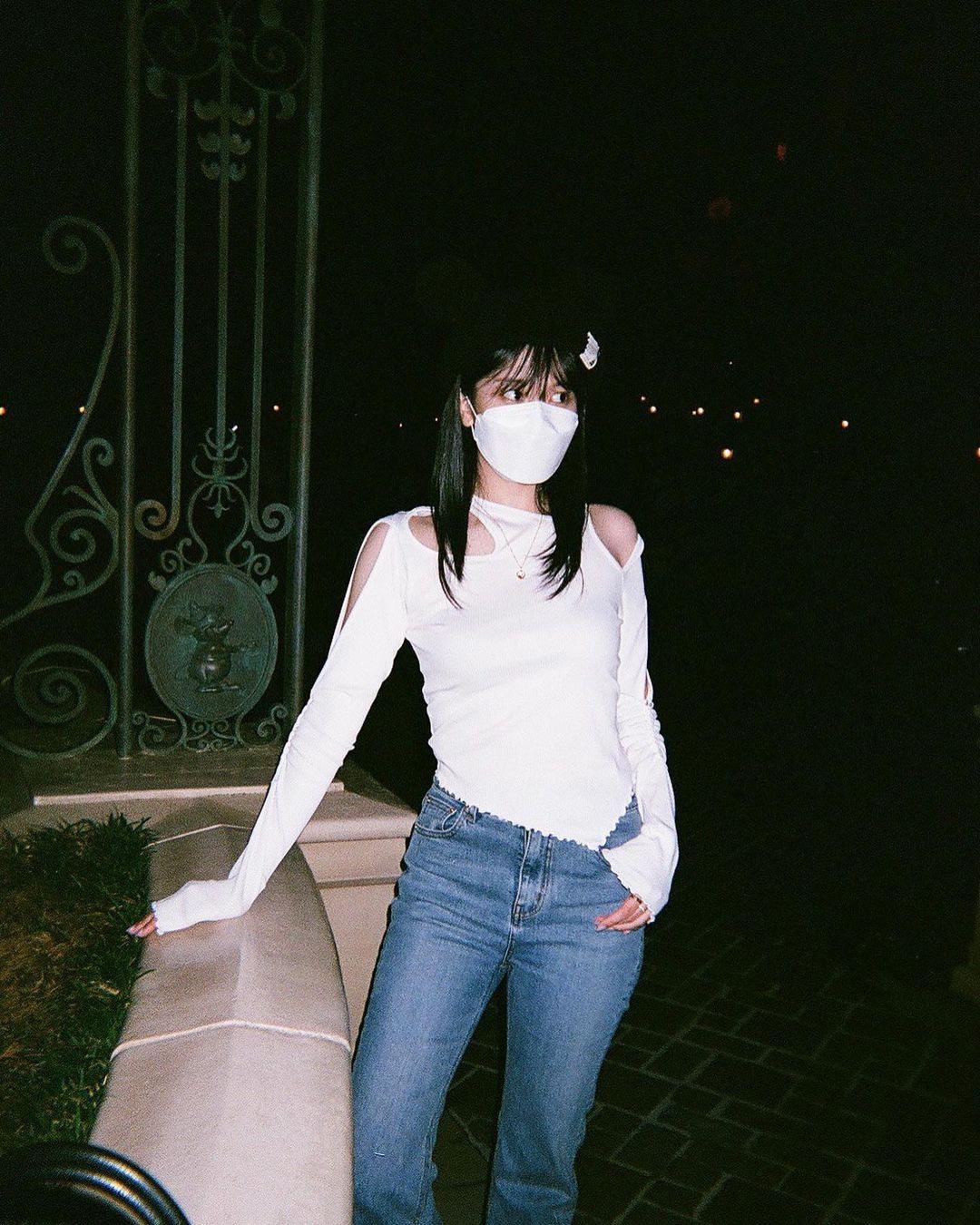 221017 Mina Instagram Update - Mina at Disney - PTKOREA