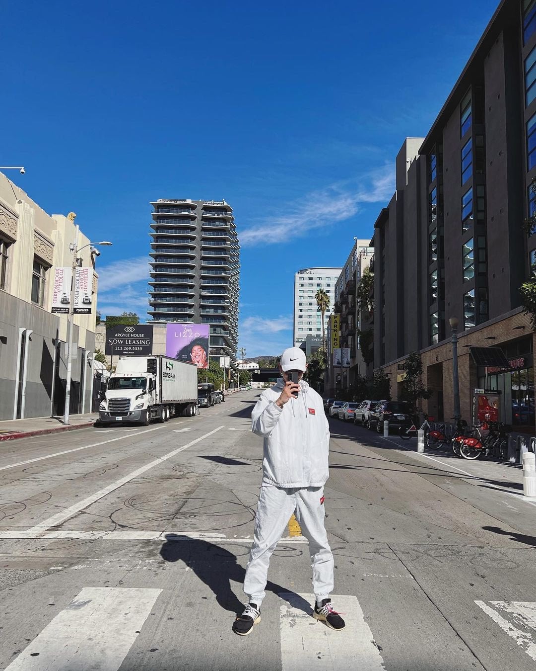 221116 DJ Raiden Instagram Update with Chanyeol - PTKOREA