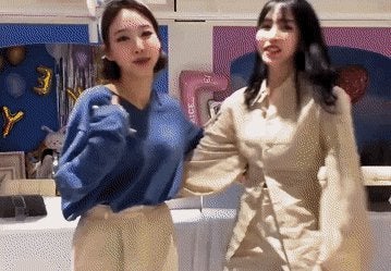 Nayeon & Mina - Minayeon - PTKOREA
