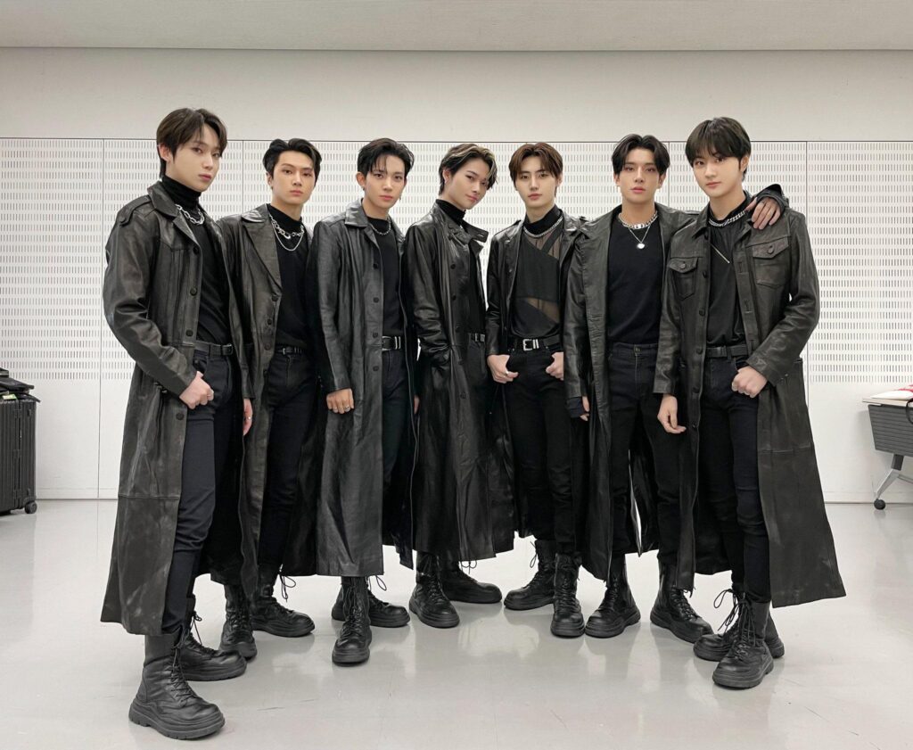 221104 JP Twitter: Today's ENHYPEN at their first studio appearance on ...