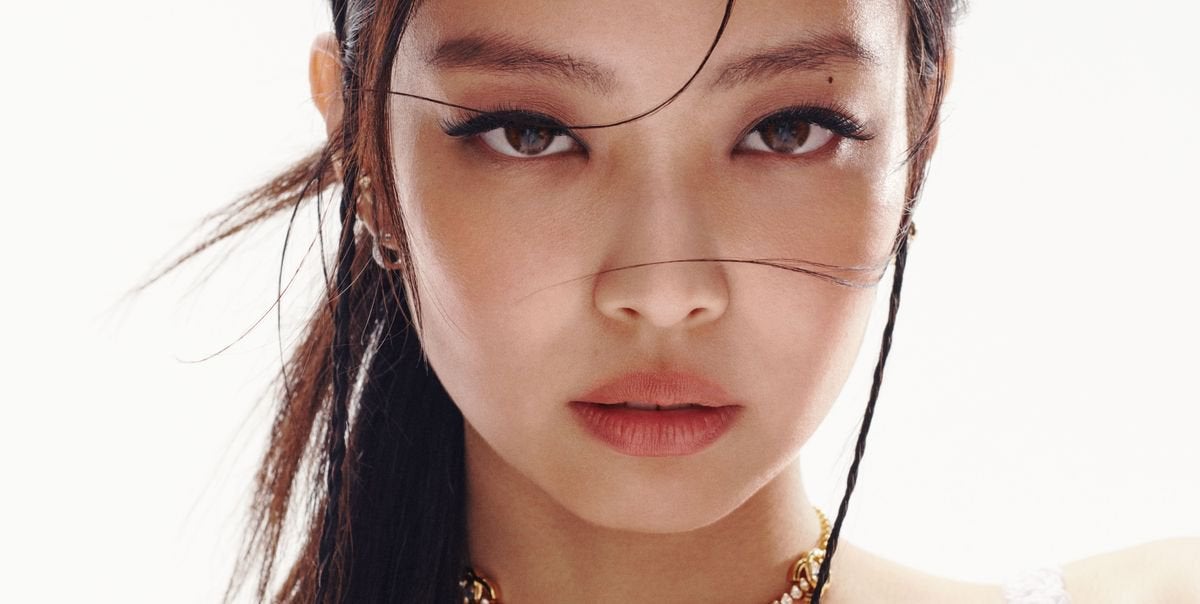221116 ELLE USA: The Many Faces of Blackpink's Jennie Kim - PTKOREA