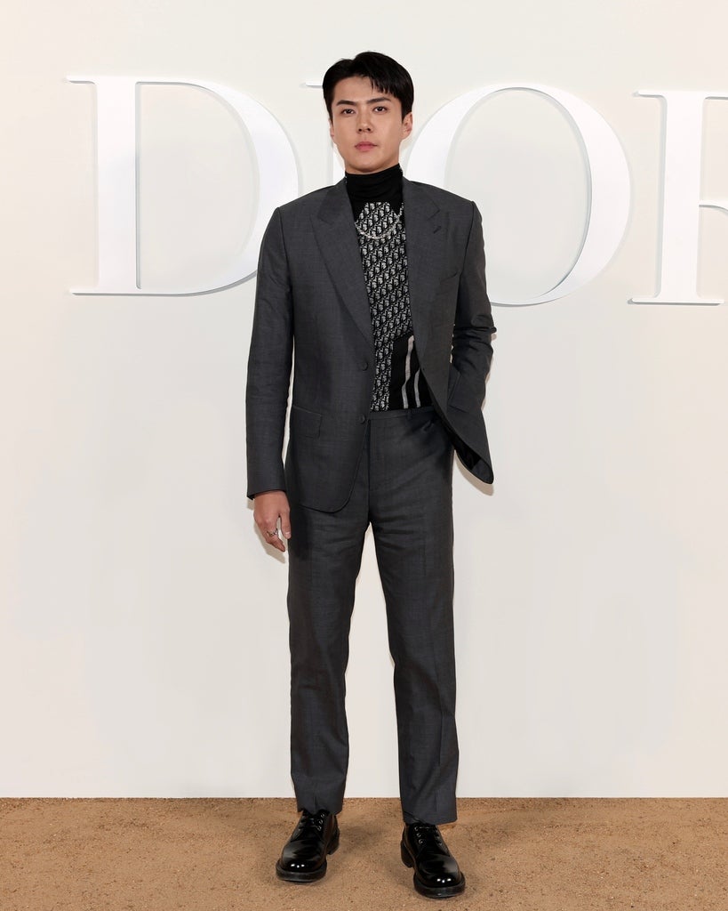 221204 Dior Twitter Update with Sehun: "The picture of elegance upon ...