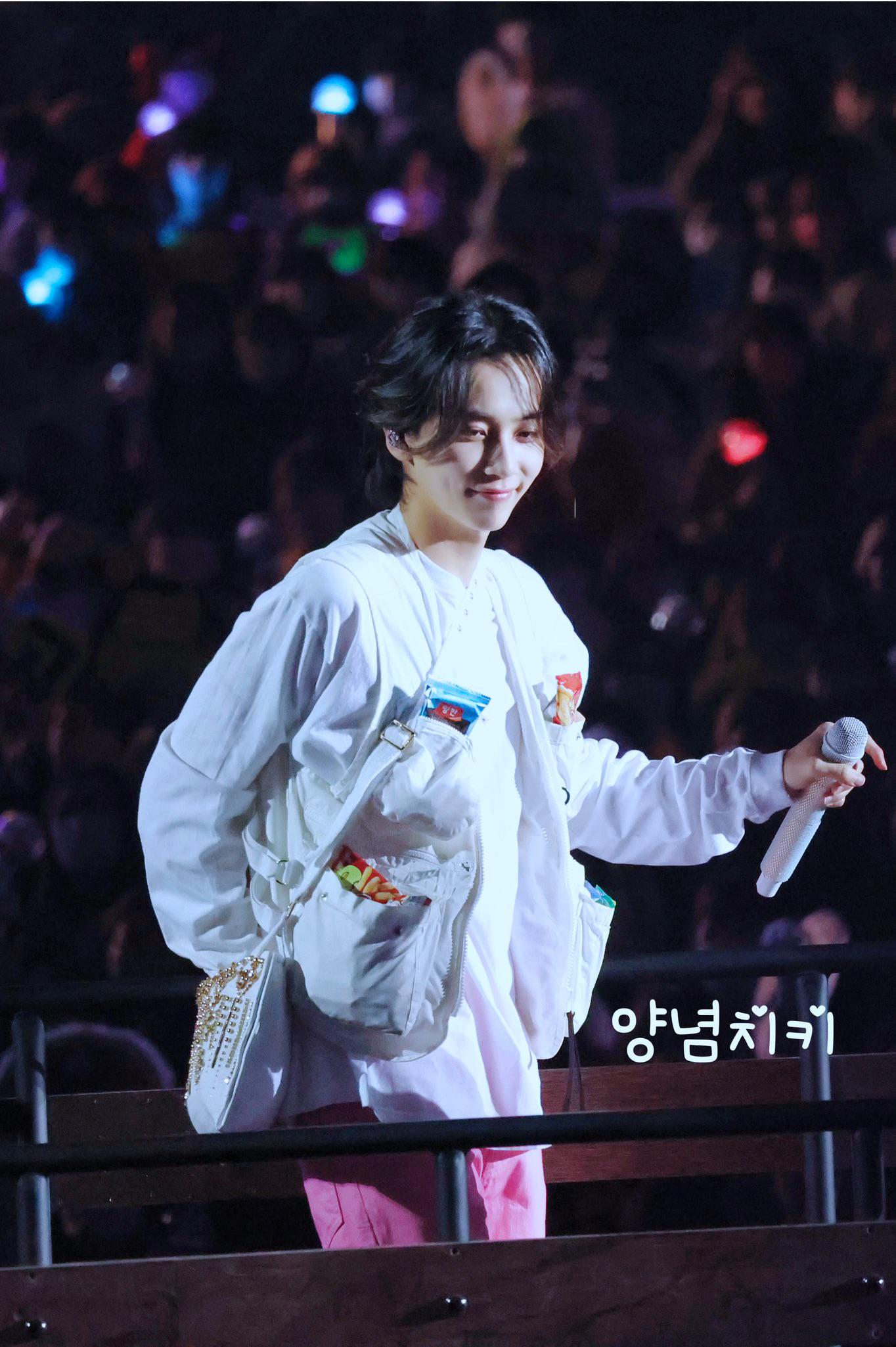 Jeonghan is really such an angel ㅠㅠ - PTKOREA