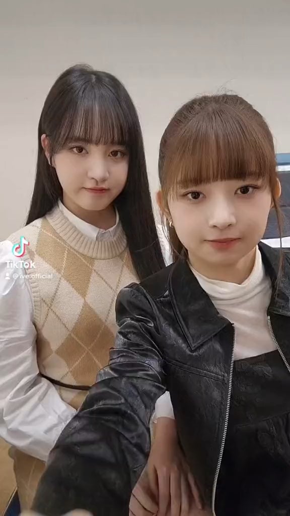 221205 IVE Official TikTok Update with Liz & Rei - PTKOREA