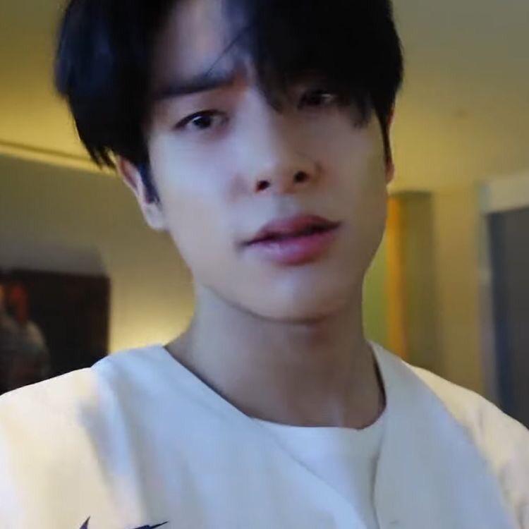 from where is this jake pic? - PTKOREA
