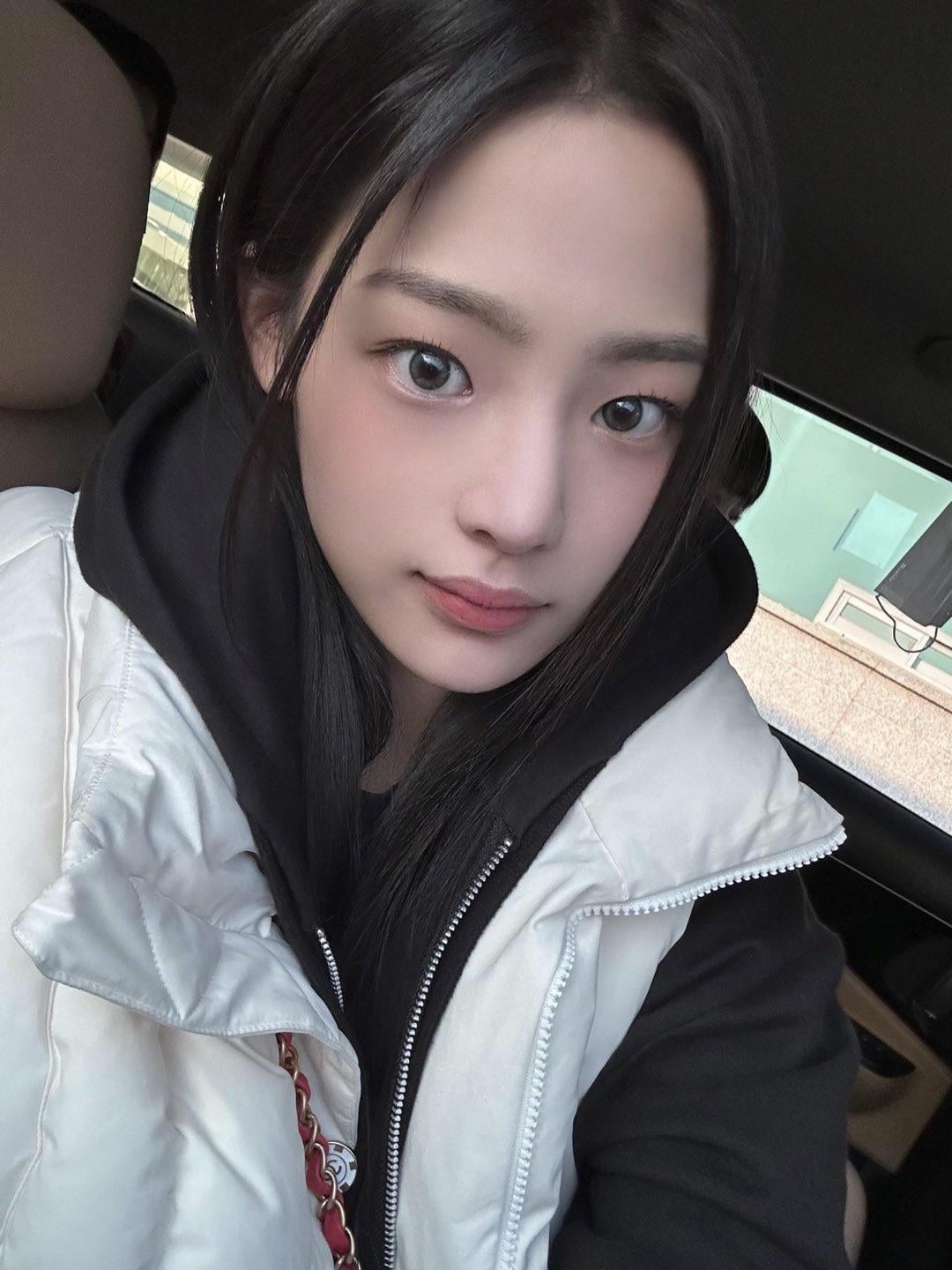 230110 Minji Twitter Update - PTKOREA