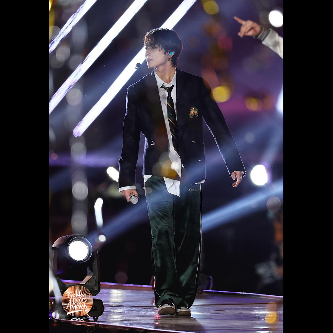 230108 Golden Disc Awards Twitter Update with ENHYPEN | Performance ...