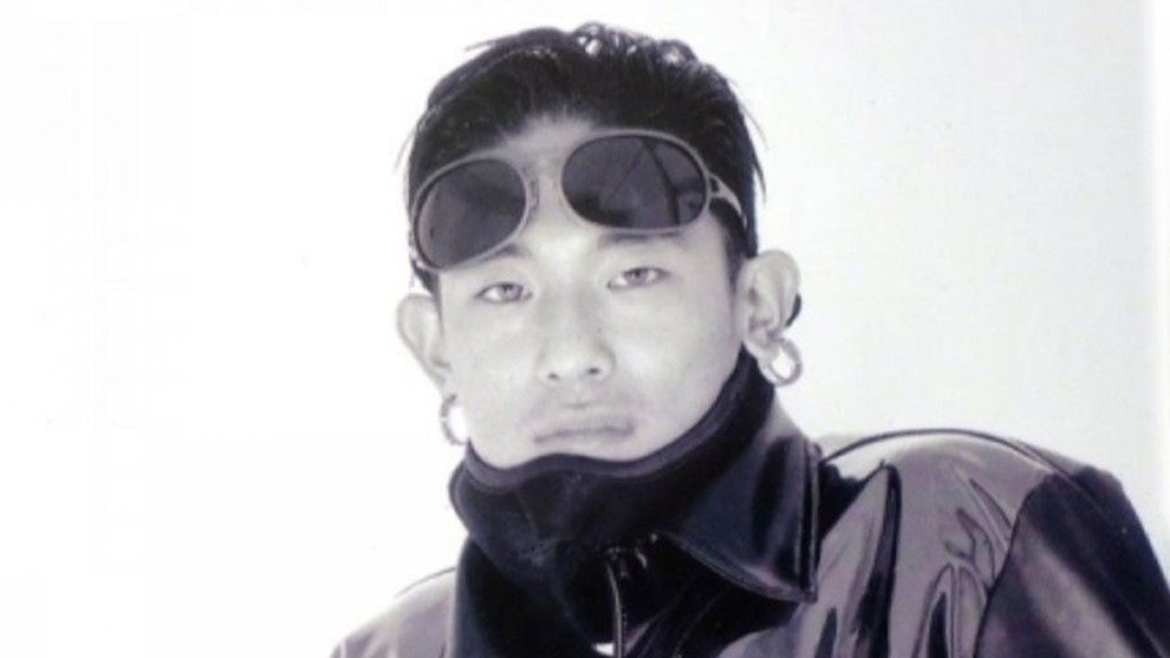 A deranged fan of the late Deux member Kim Sung Jae desecrated his ...