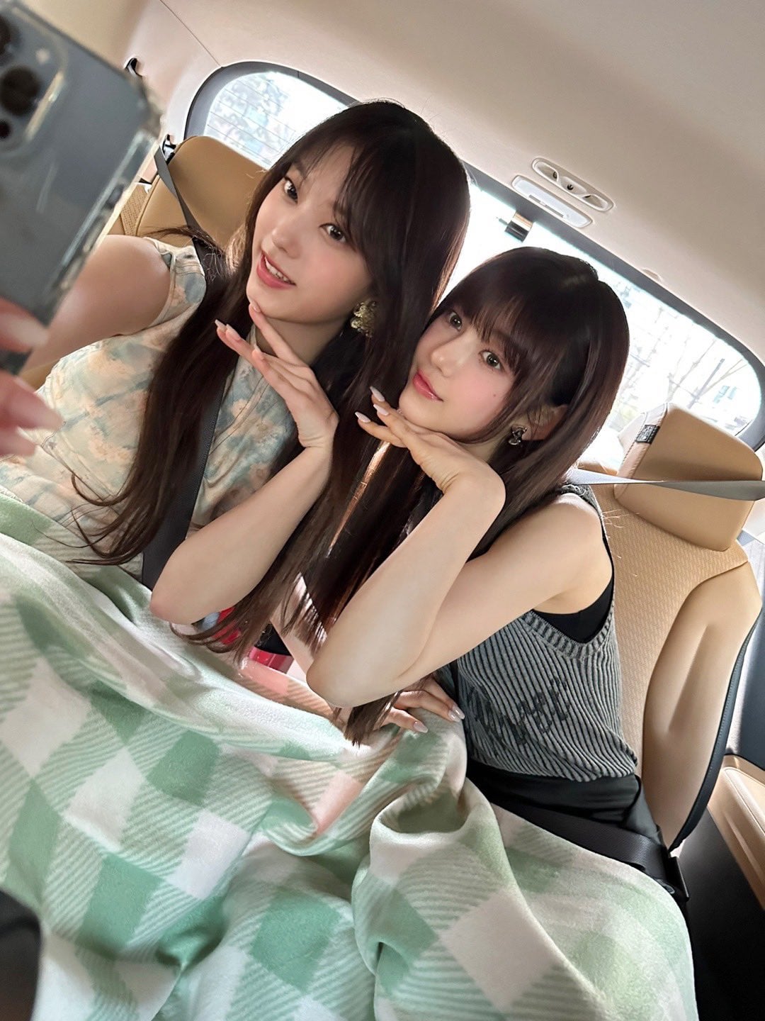 Haerin & Danielle - PTKOREA