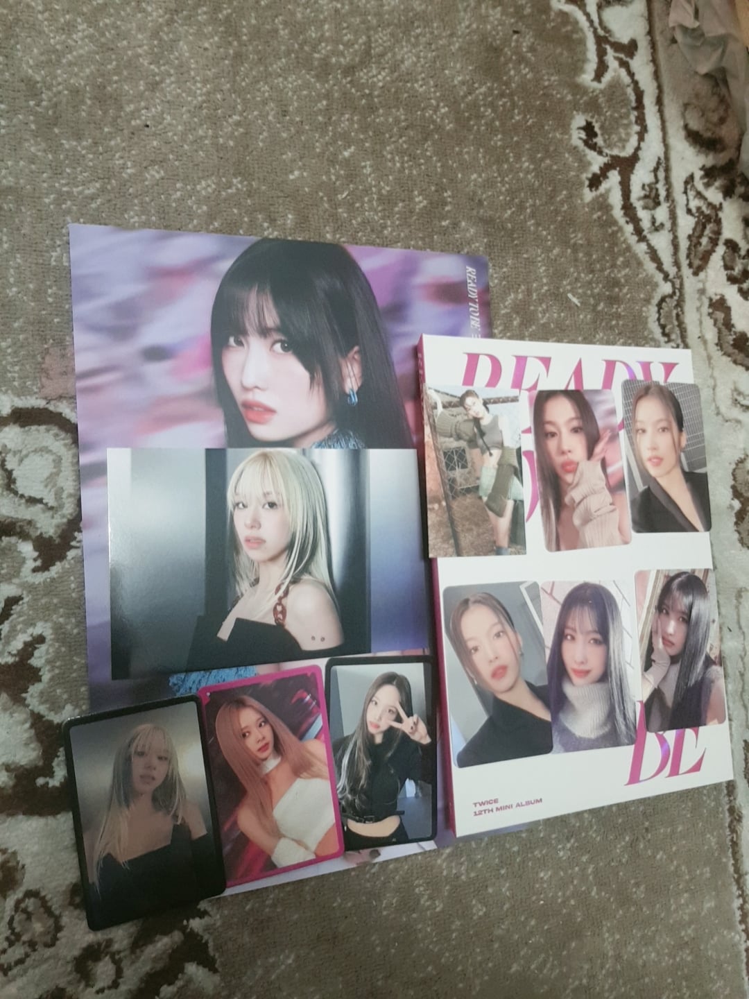 Set me free album I bought the 3 versions and my luck is incredibly amazing for my pulls in the ...