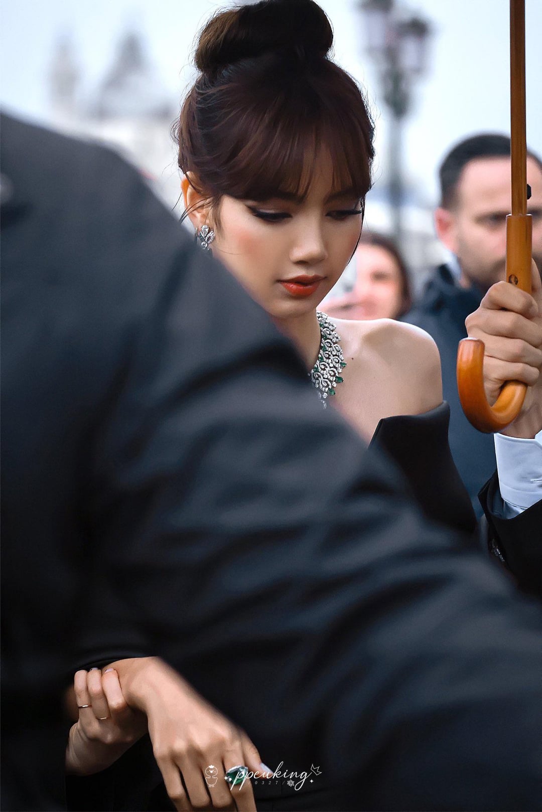 230516 Lisa @ BVLGARI Mediterranea Event in Venice (@ppeuking327) - PTKOREA