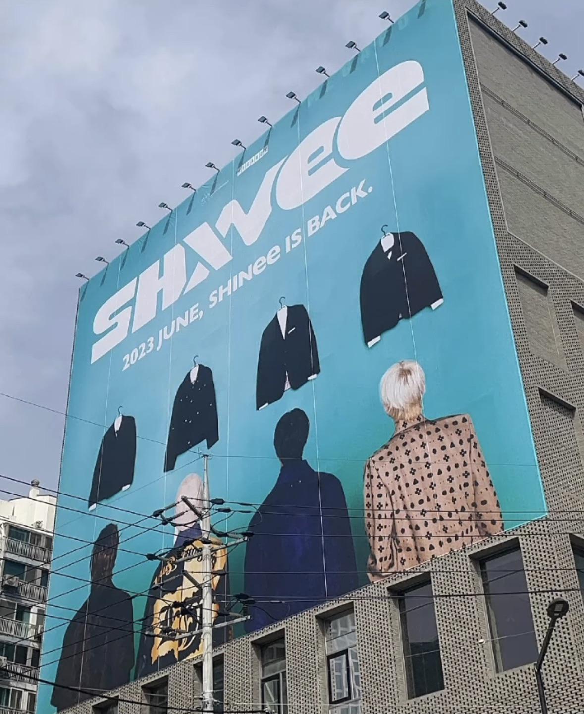 SHINee teases June comeback + Onew confirms upcoming group concert ...