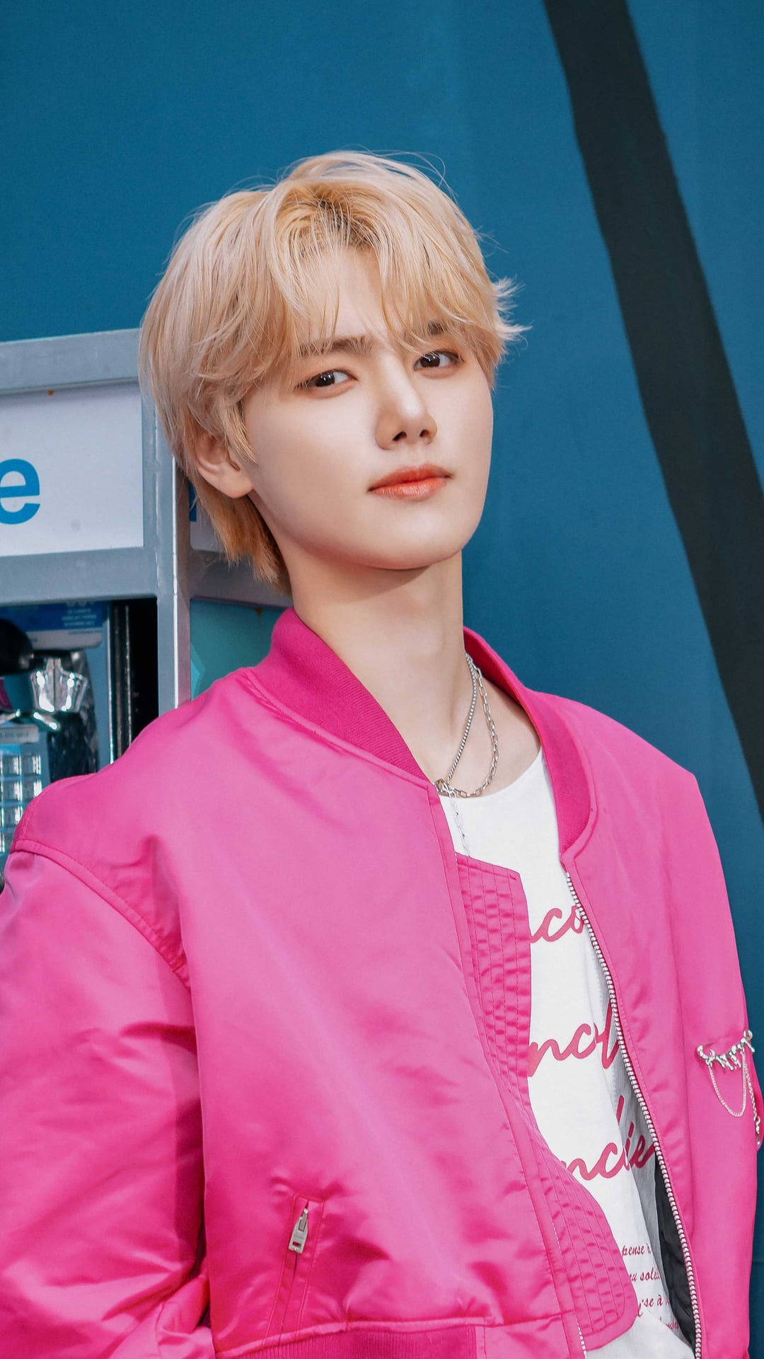 CRAVITY - Japan Debut Single Album 'Groovy (Japanese Ver.)' (Jacket ...