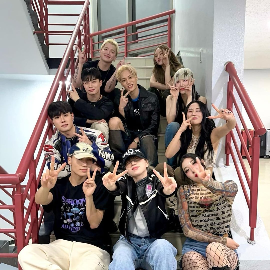 230510 lusher_lee Instagram update with Kai: "#teamkai💚 I was so happy ...