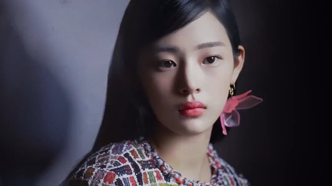 230627 V Magazine Instagram Reel Update with Minji - PTKOREA