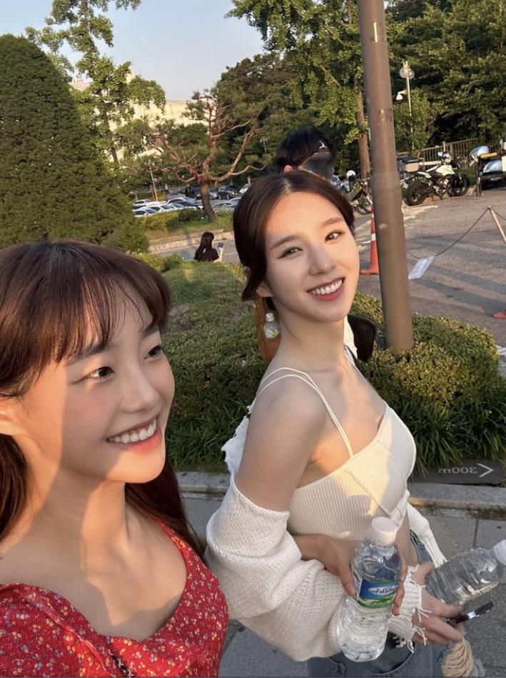 Chuu - Heejin - PTKOREA