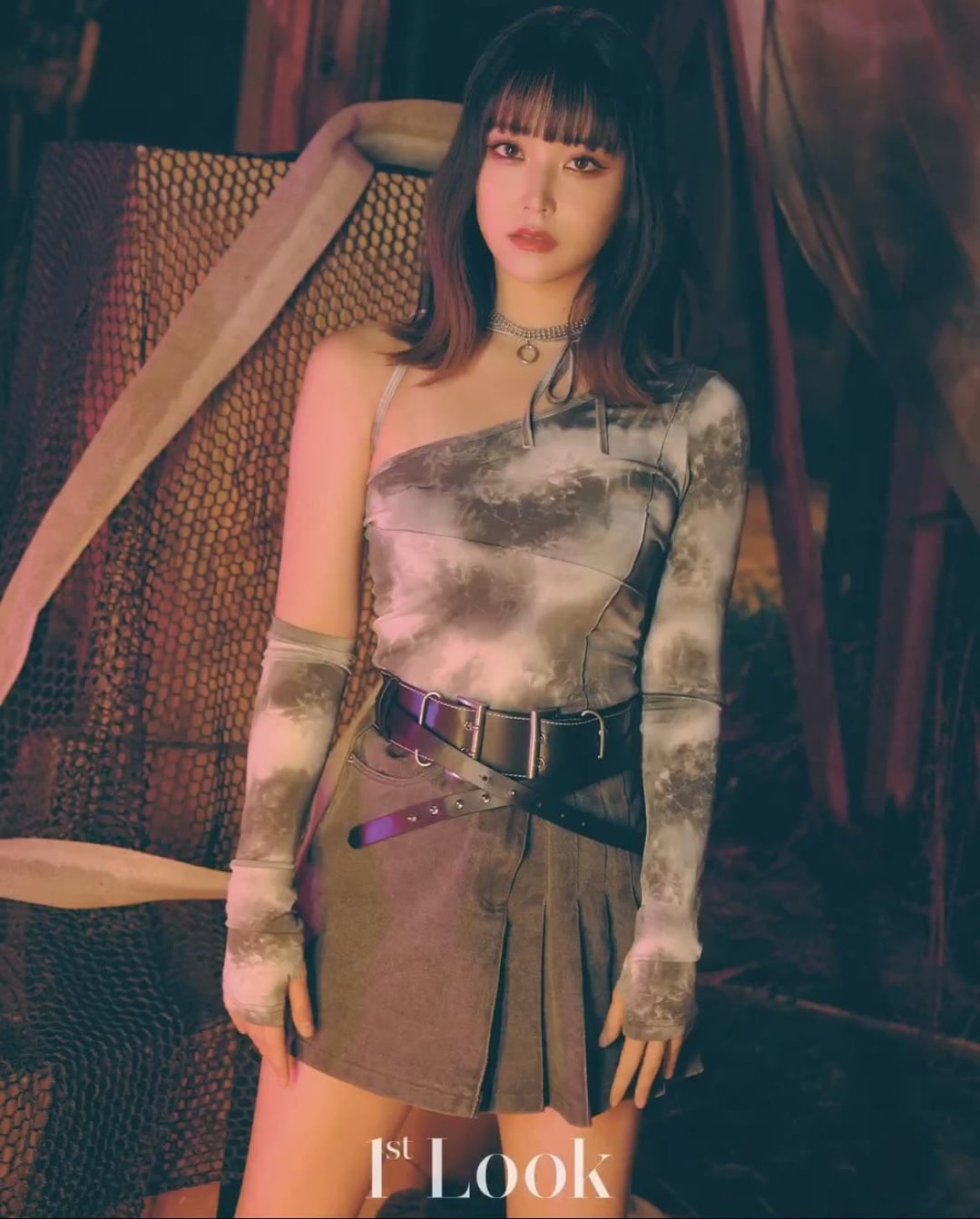 Mnet Queendom Puzzle (Cherry Bullet Bora & Chaerin, H1-KEY Riina & Hwiseo, Dohwa (AOA), CLC ...