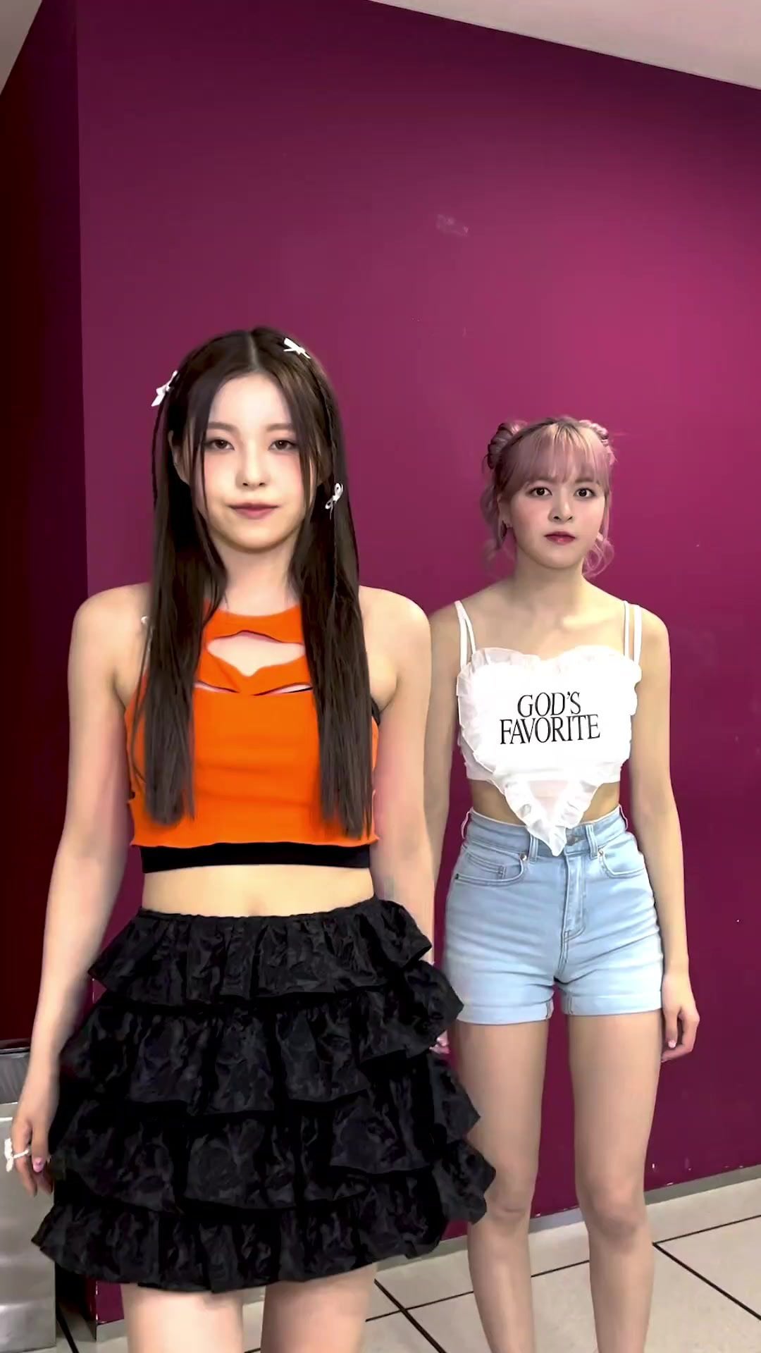KISS OF LIFE Natty & Belle (with NMIXX Lily & Kyujin) - Shhh (Dance ...