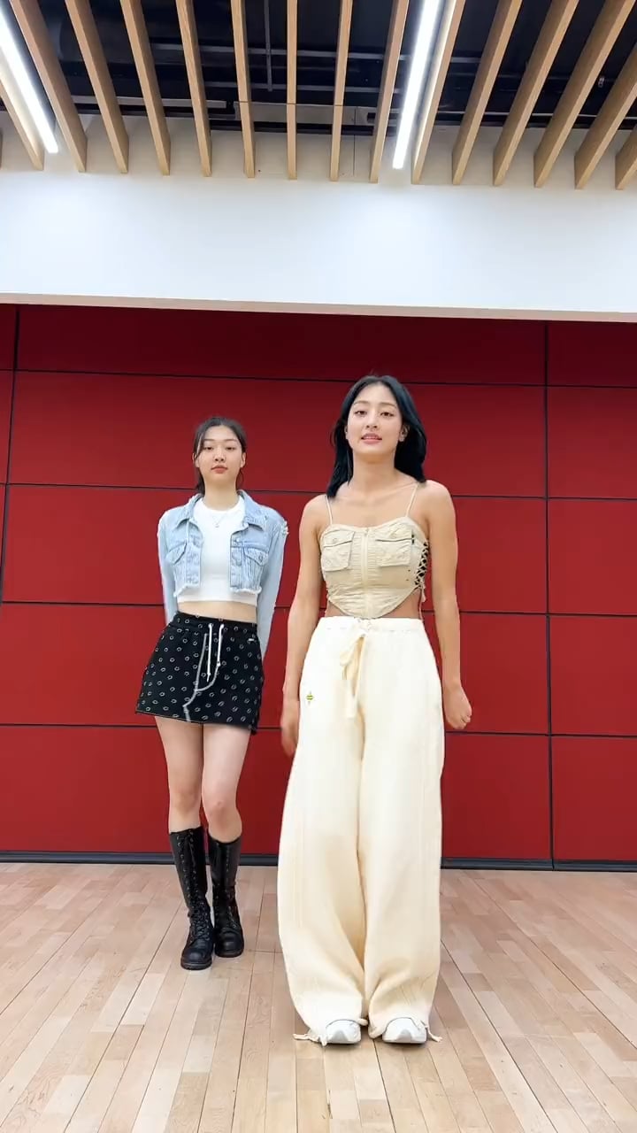 230819 TikTok Update - Jihyo's Killin Me Good Challenge with Lee Haeum ...