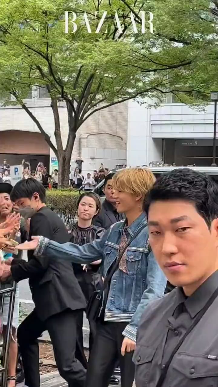 [Harper’s BAZAAR Singapore IG Reel] Taehyung for Celine in Tokyo ...