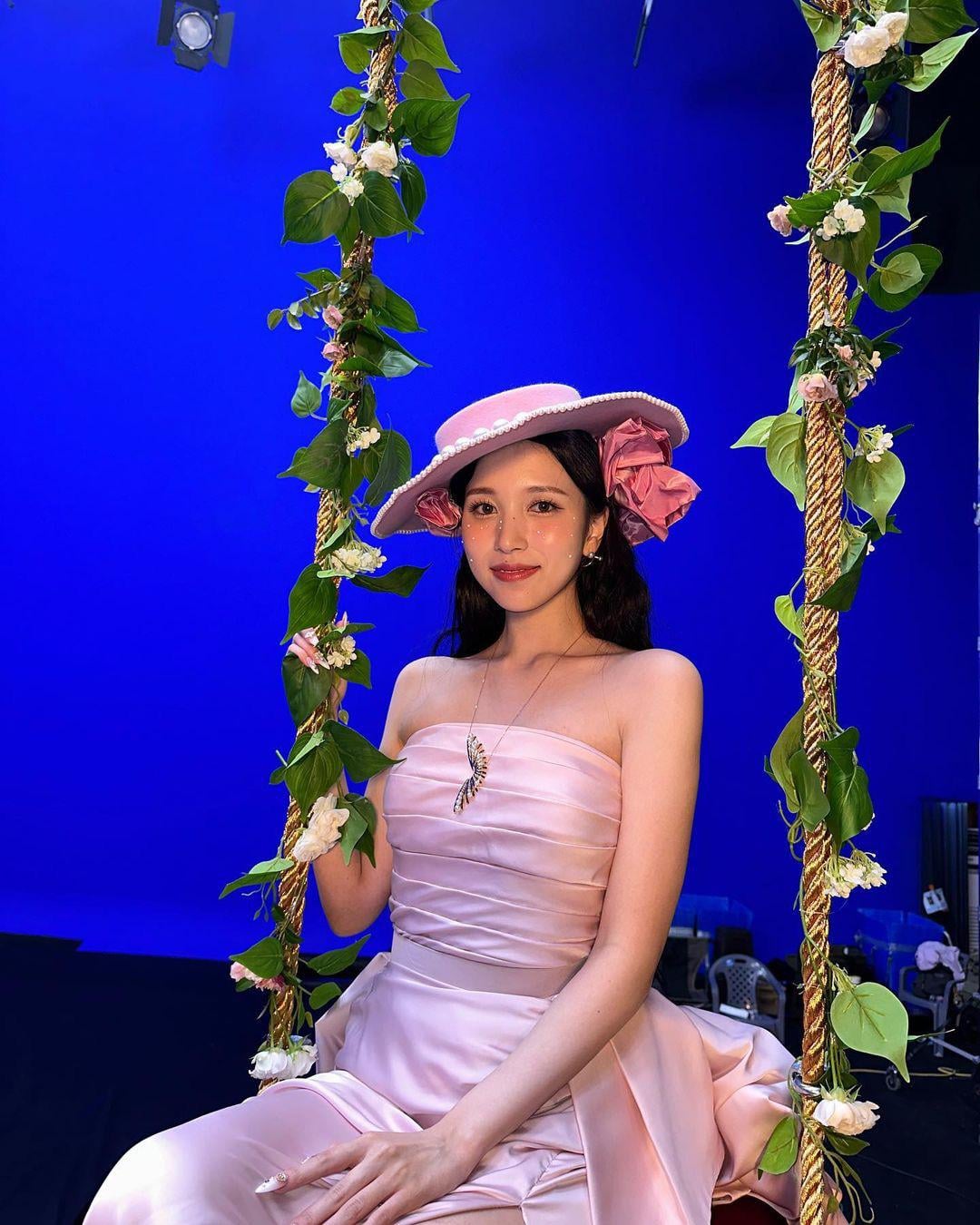 230801 Mina Instagram Update - Pretty Mina - PTKOREA