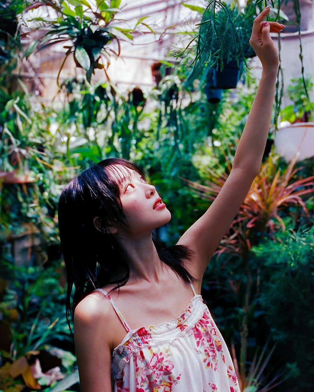 Yves (LOONA) - Yves x Mugunghwa Sonyeo (Collaborative Photoshoot Images ...