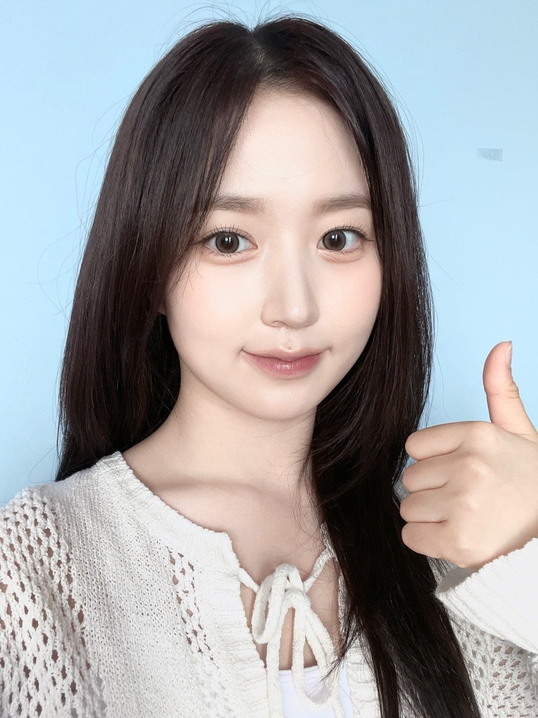 230824 NMIXX Twitter Update with Haewon - JTBC Hanvely (Han Moon-chul's Black Box Review) / How ...