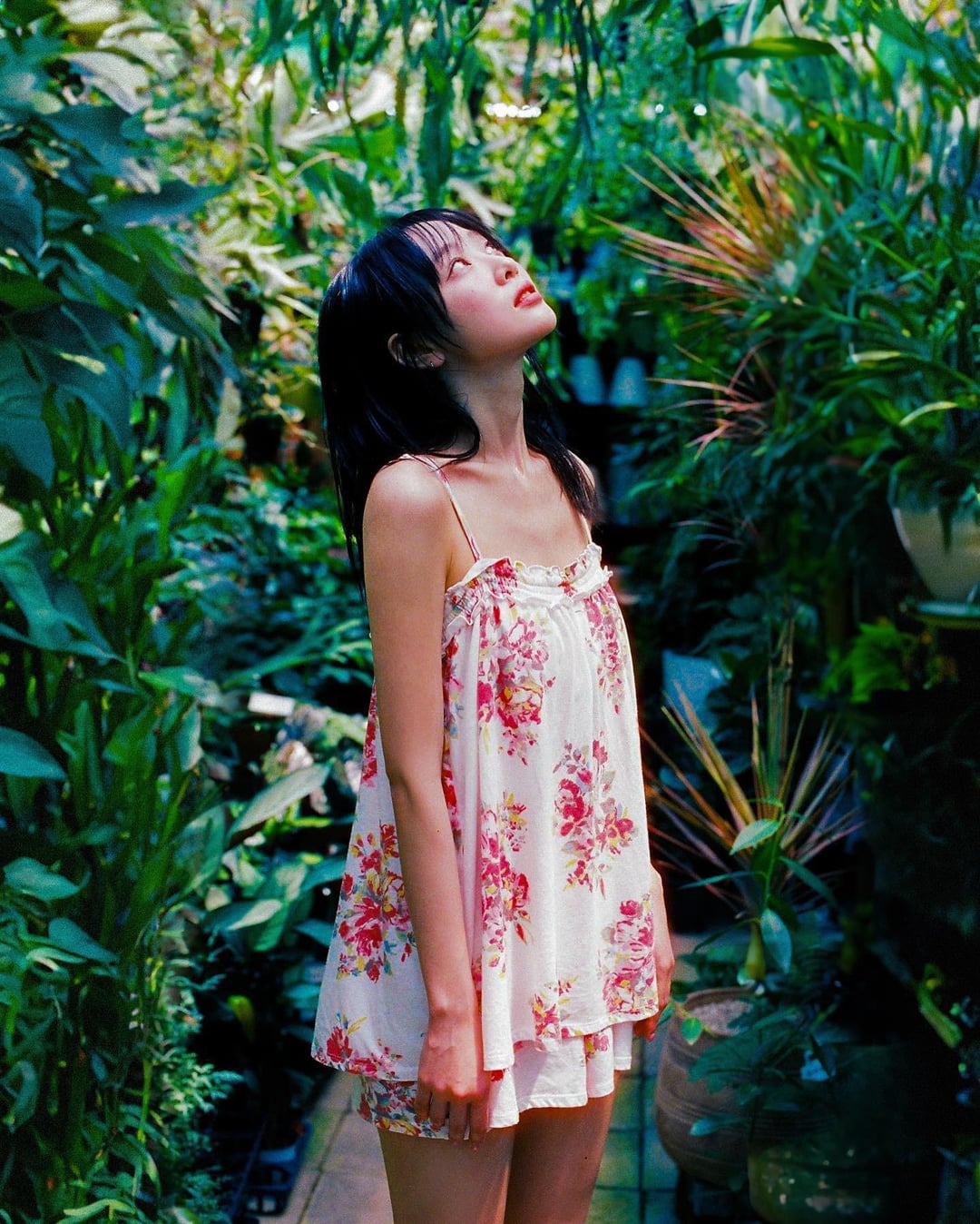 Yves (LOONA) - Yves x Mugunghwa Sonyeo (Collaborative Photoshoot Images ...