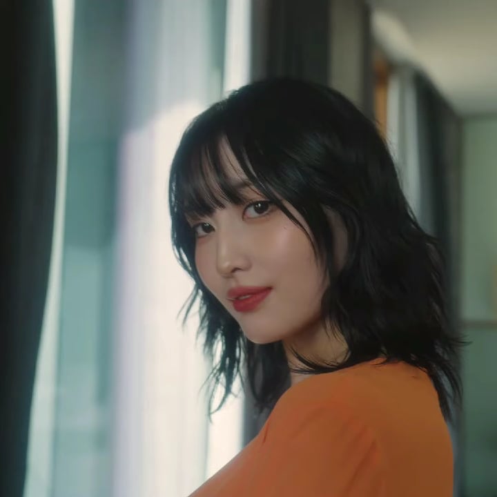 Momo x Vogue - PTKOREA