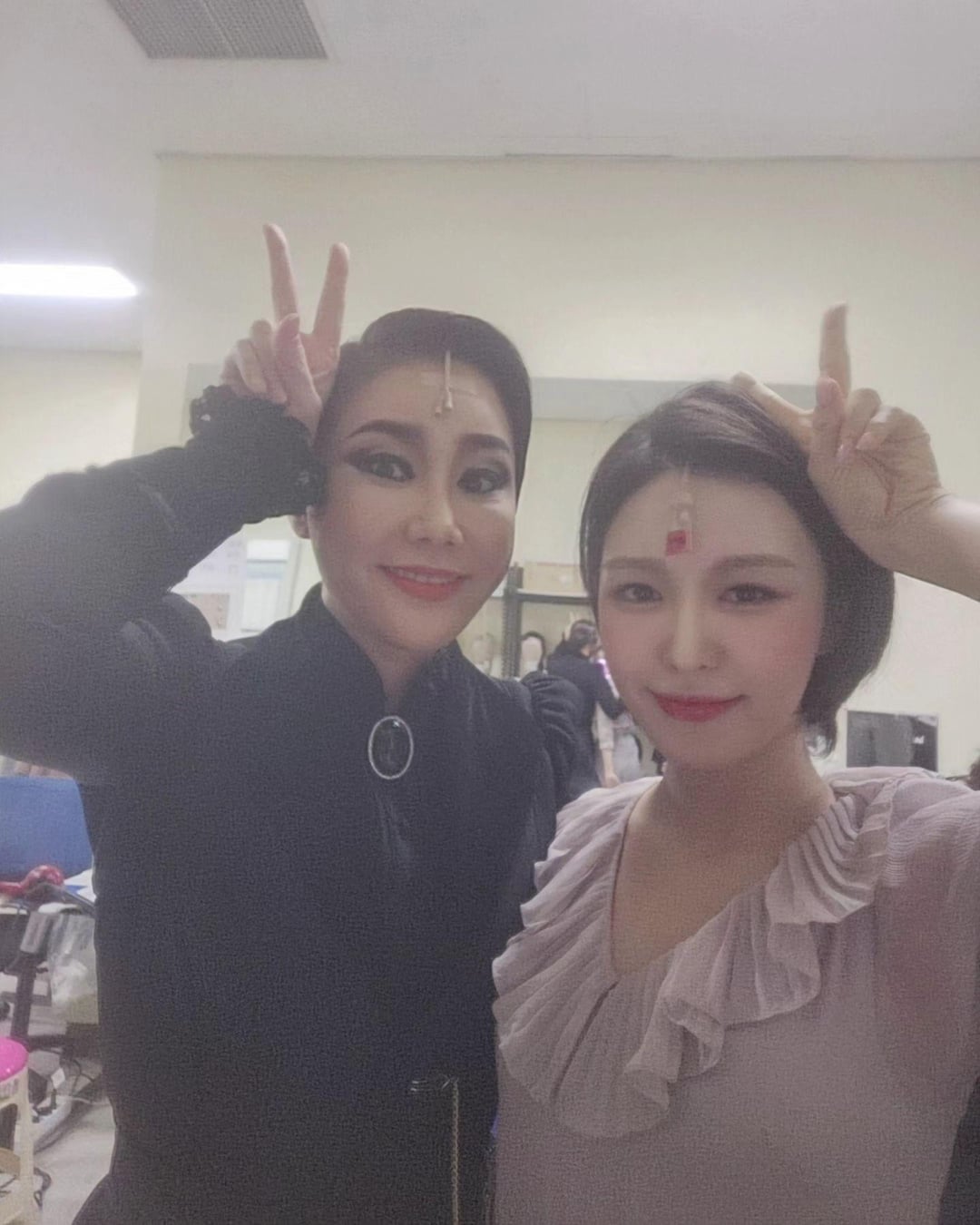 230904 shin_yong_sook Instagram Update with Wendy - PTKOREA