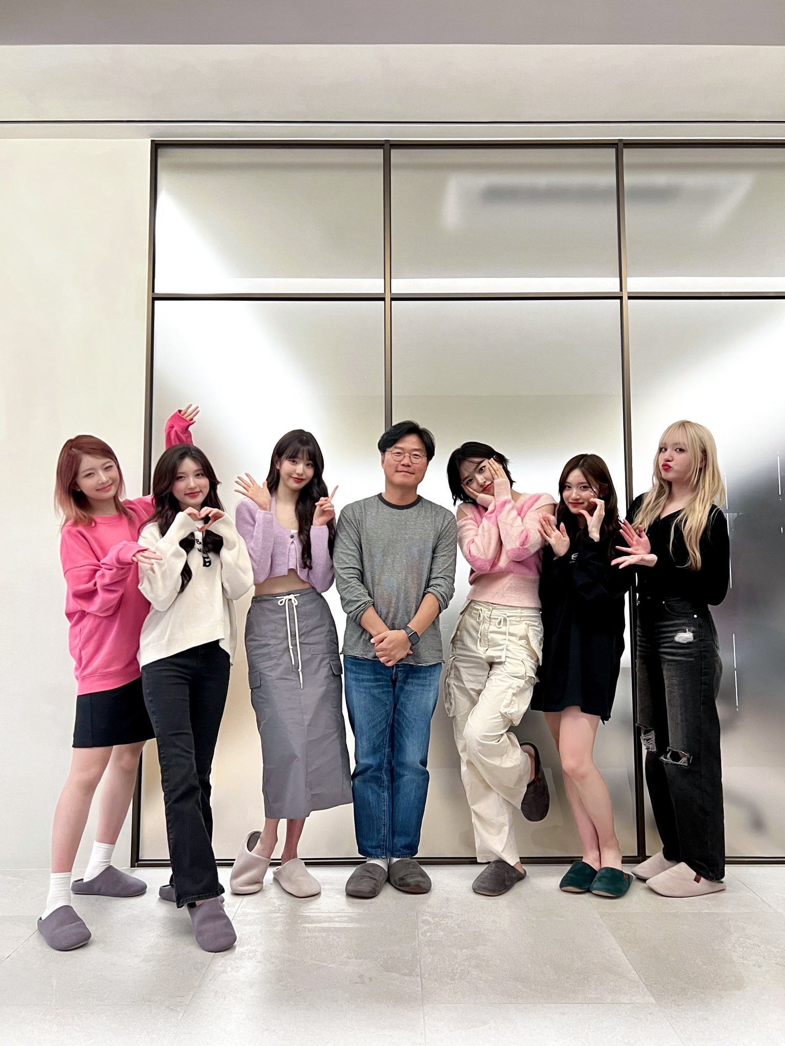 231020 IVE Official Twitter Update - With Na Youngsuk PD - PTKOREA