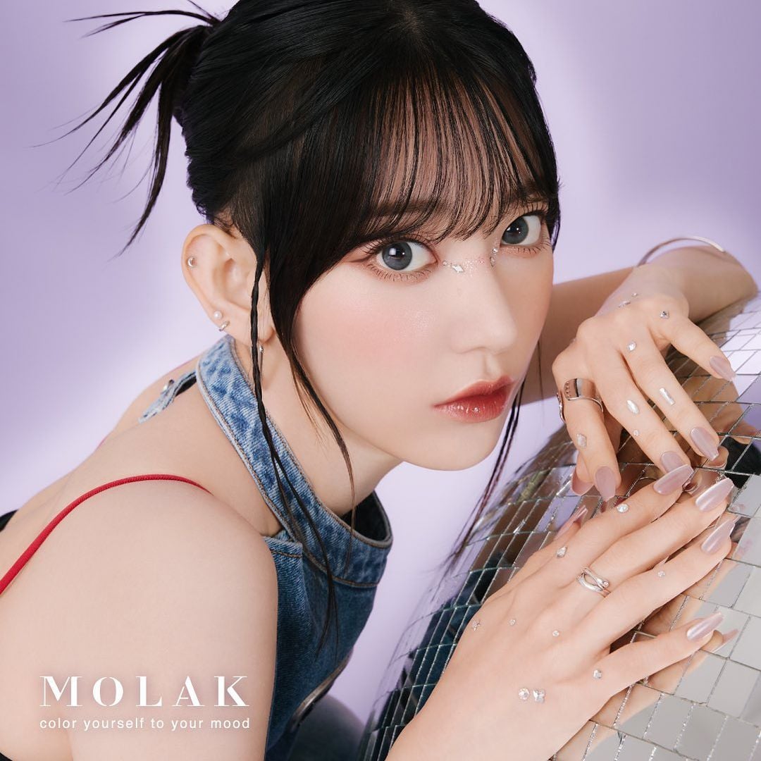 231005 MOLAK Instagram Update with Miyawaki Sakura - PTKOREA