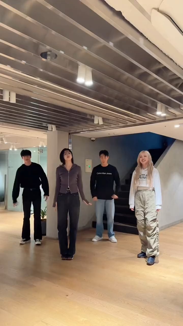 IVE Official TikTok Update: ‘Baddie’ Dance Challenge - Yujin & Liz (with MONSTA X - Shownu ...