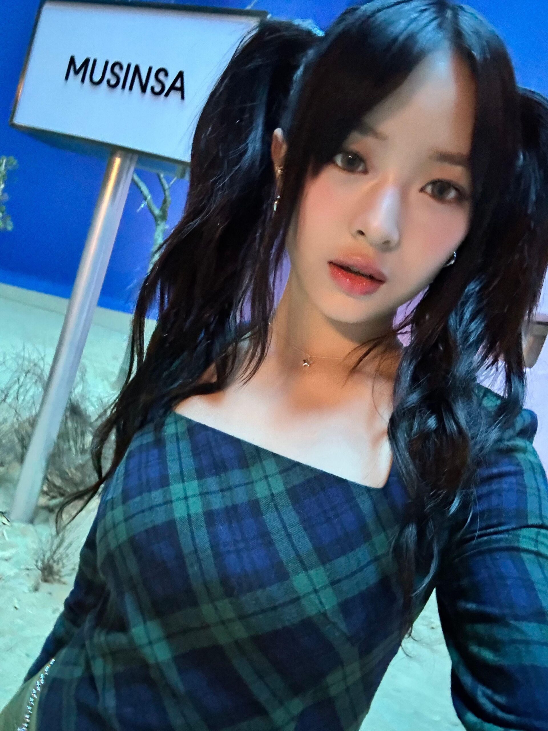 231018 Hanni Musinsa Snap Update - PTKOREA