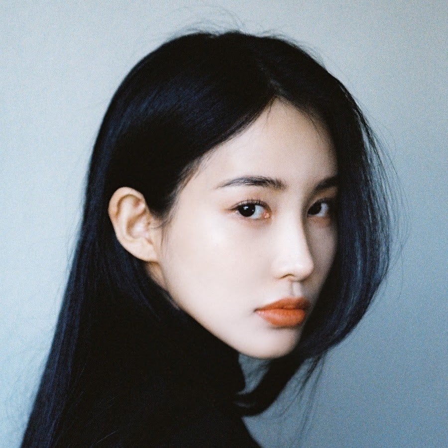 Gyeongwon (former Pristin, Hinapia) has opened a YouTube channel - PTKOREA