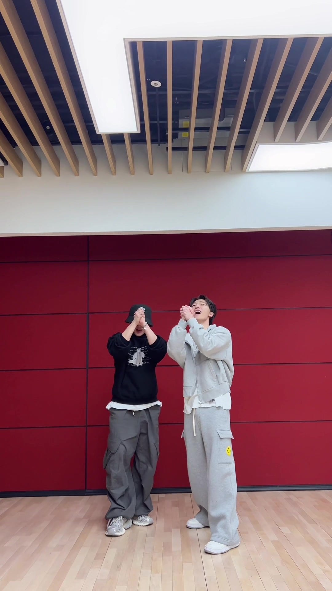 SEVENTEEN Dino (with Stray Kids Changbin) - ‘God of Music’ Dance ...