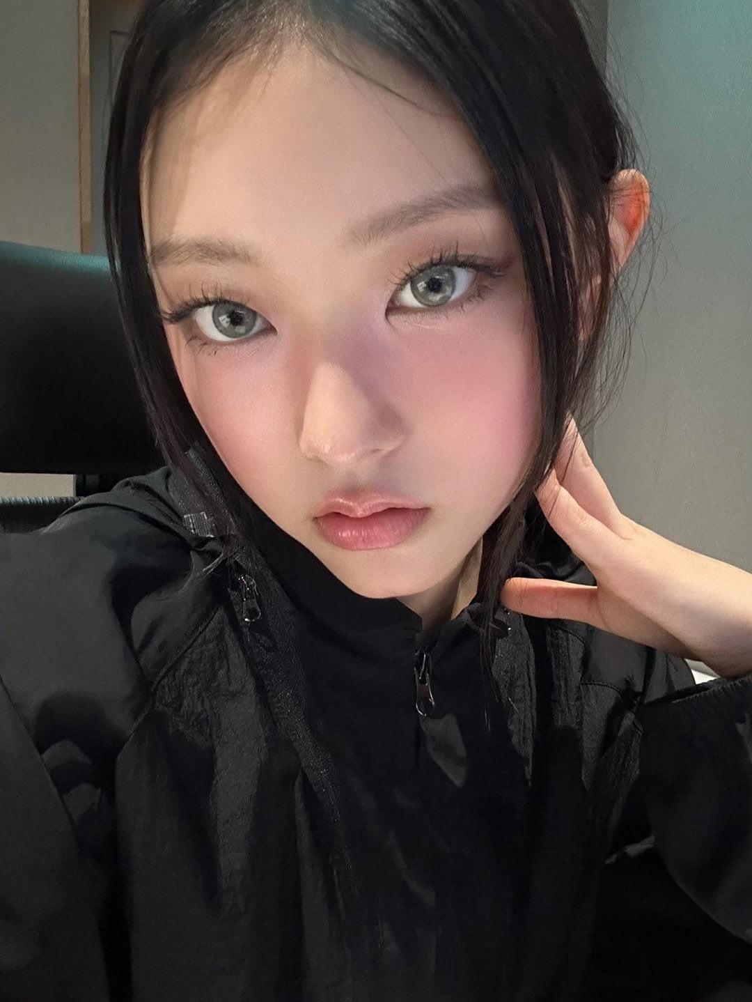 231102 Haerin Twitter Update - PTKOREA