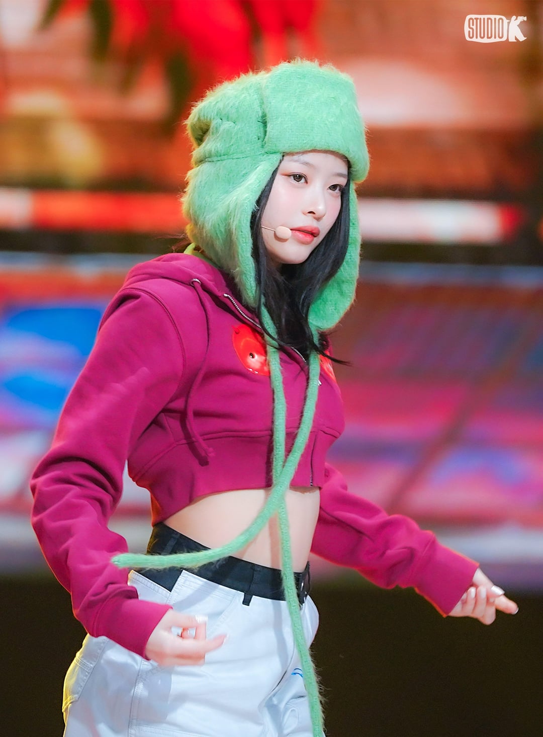 231219 KBS Kpop Twitter Update with NewJeans @ Music Bank - PTKOREA