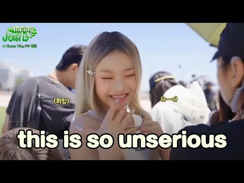 231220 the infamous blonde hanni meme but make it a remix 🐰 - PTKOREA