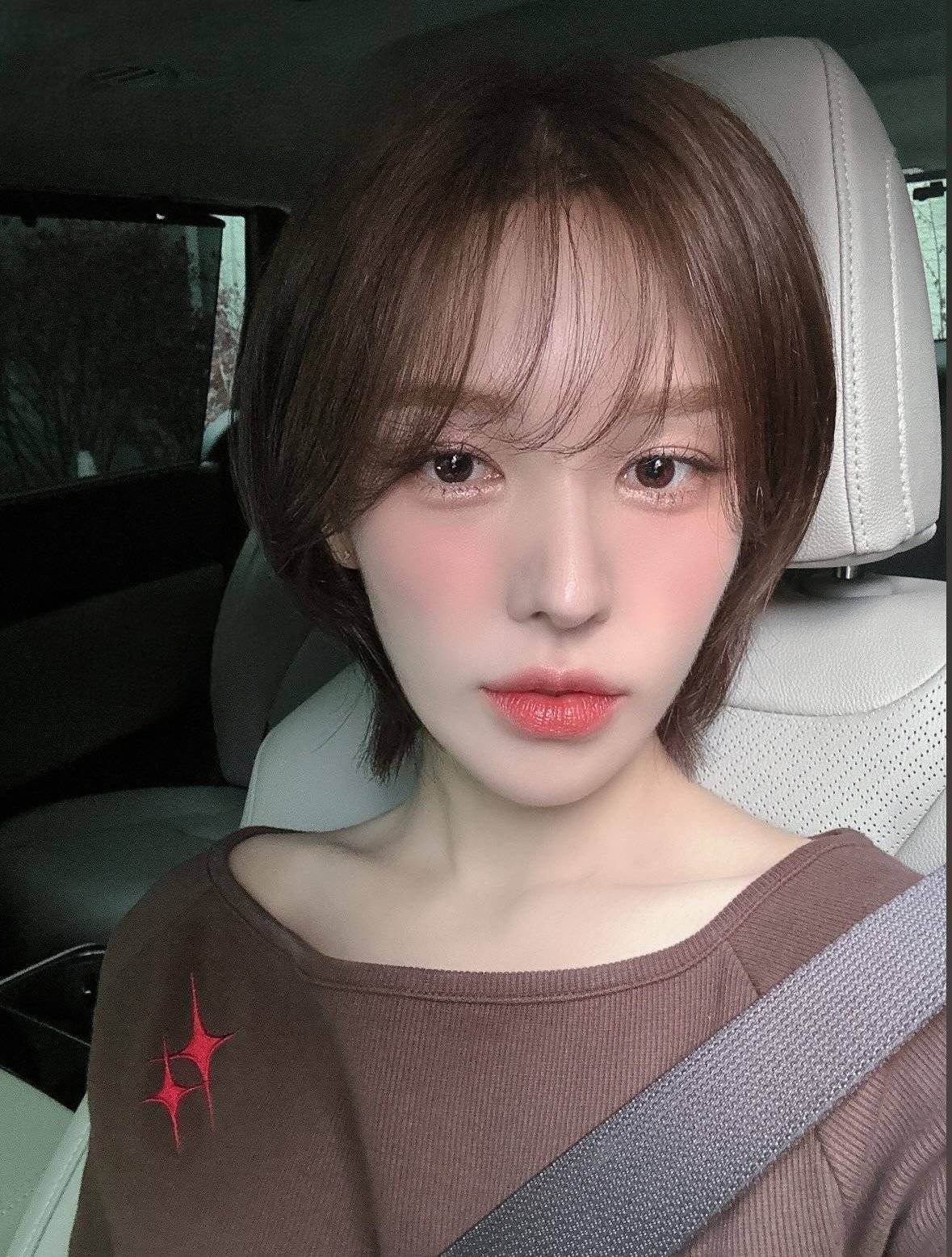 231202 Wendy s Bangs Are Back via Todayis wendy IG Story PTKOREA 231202 Wendy s Bangs Are Back via Todayis wendy IG Story PTKOREA