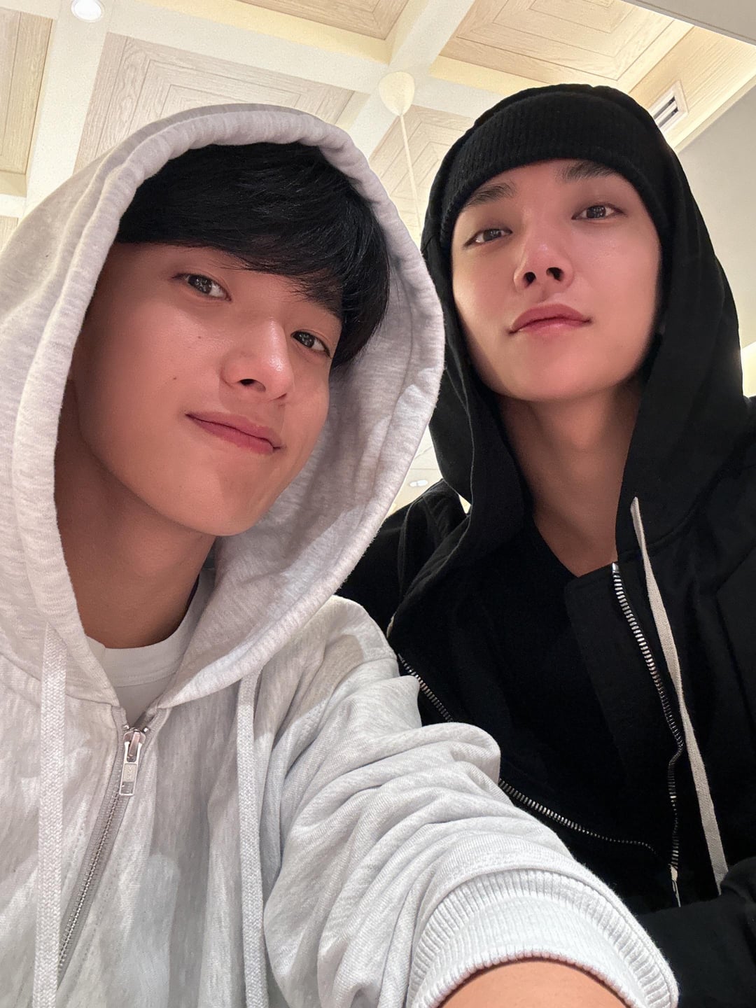 231230 DK Weverse Update (with Joshua) - PTKOREA