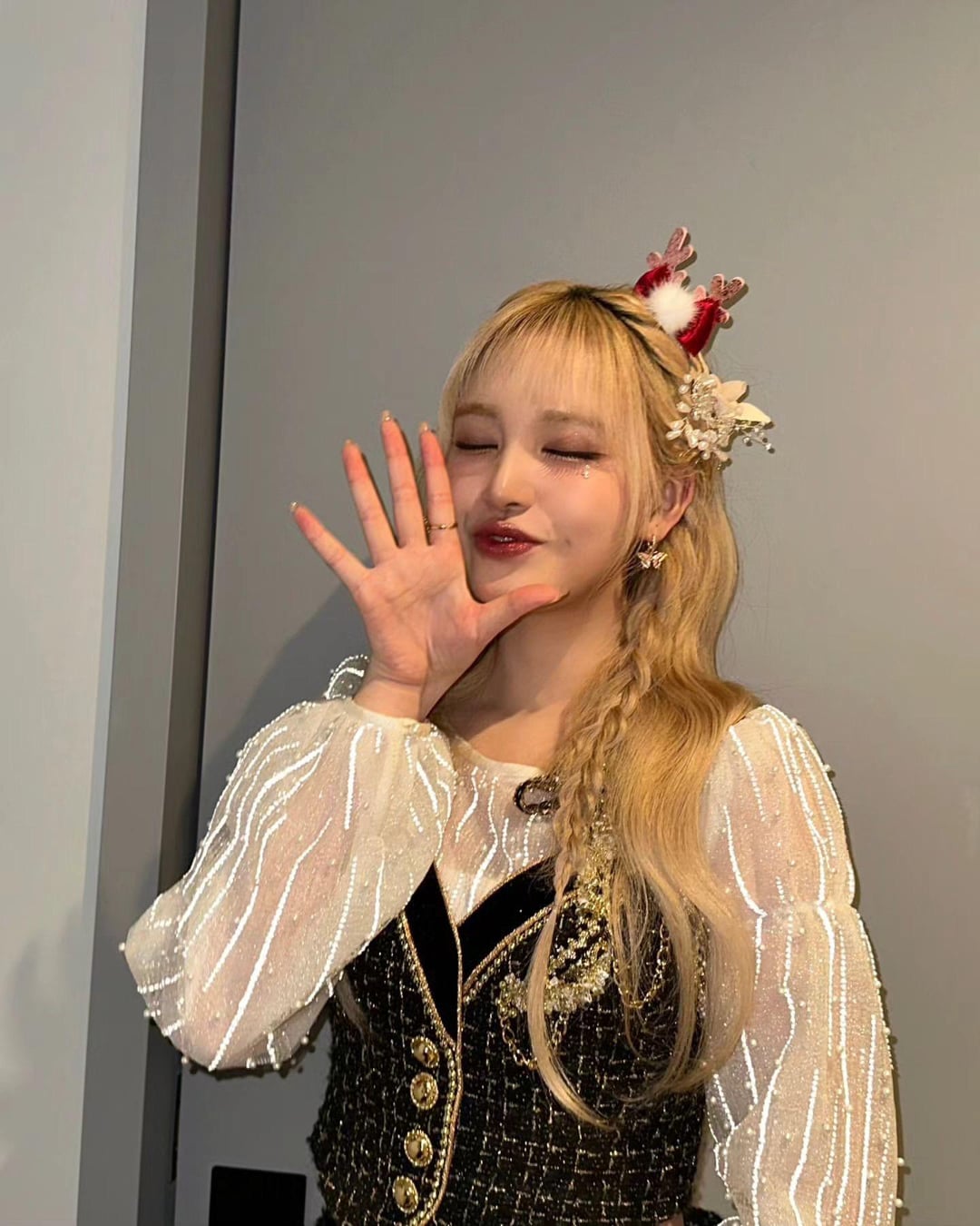 231225 Liz Instagram Update - PTKOREA