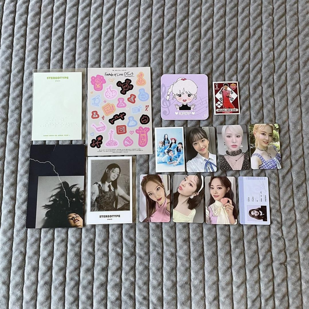 Getting Rid Of Some Photo Cards - PTKOREA
