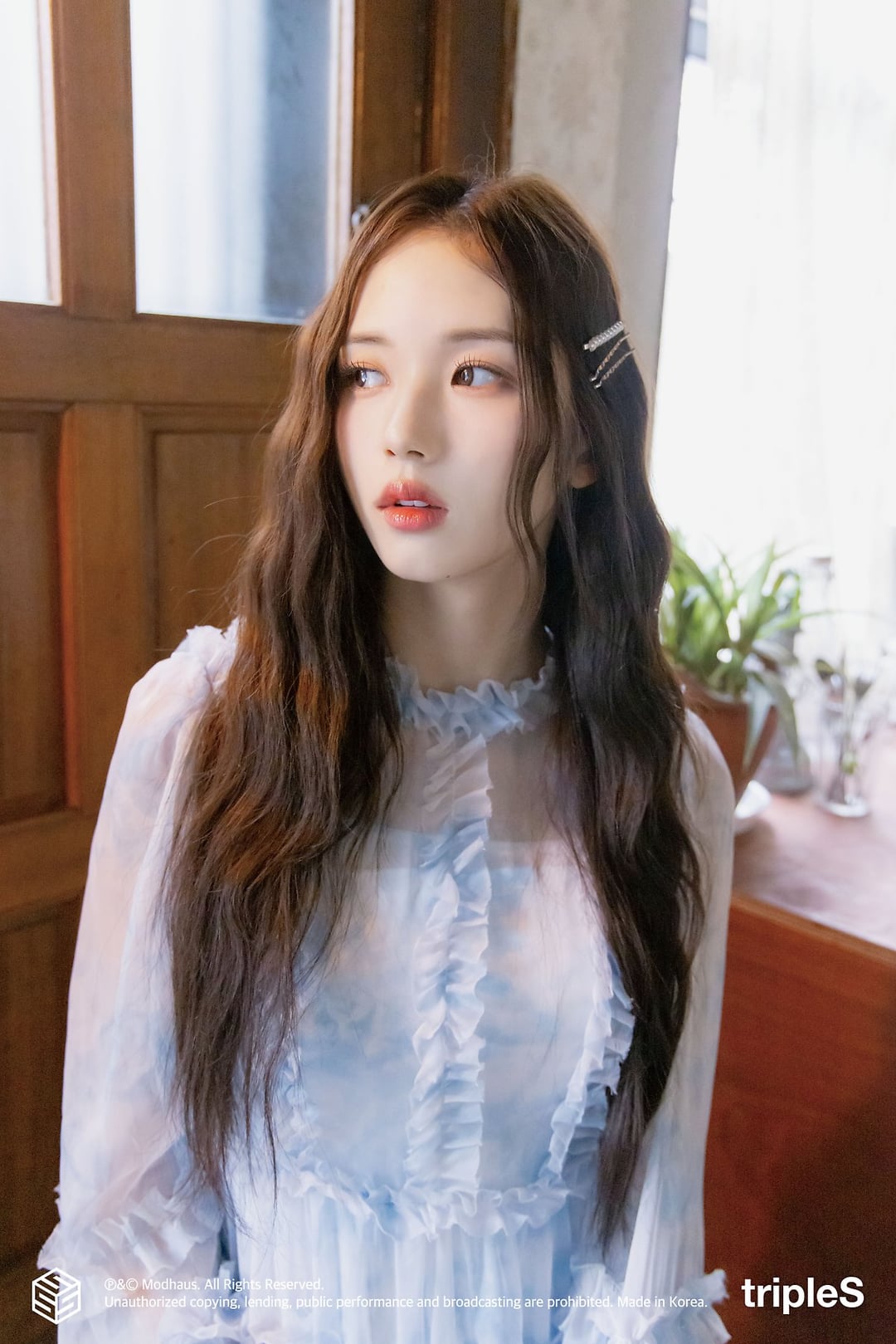 tripleS Aria - Structure of Sadness : Door (NAVER MV Behind Images / B ...